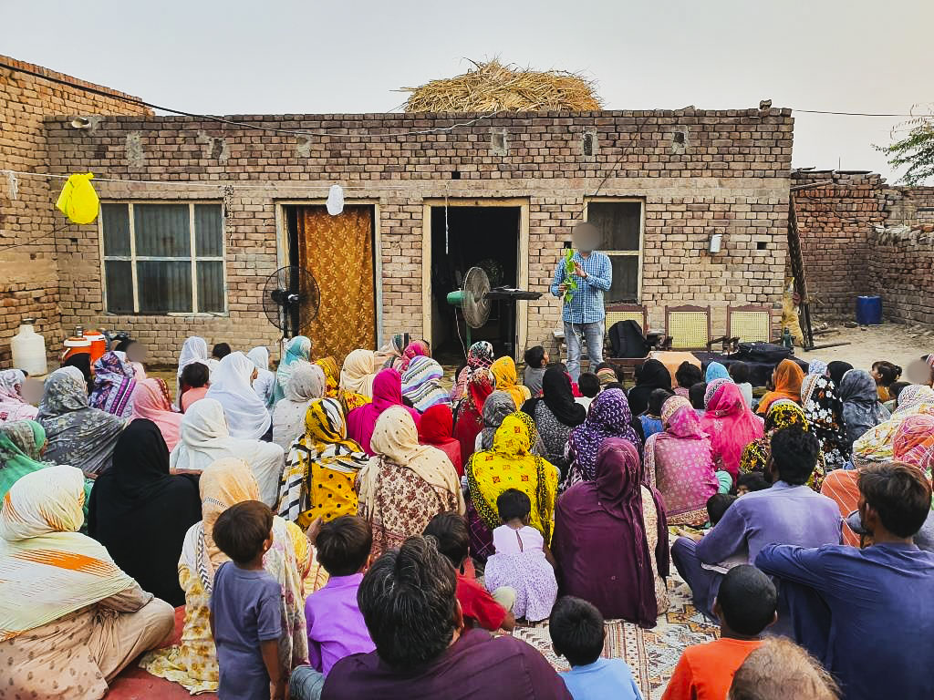 Fellowship with Believers in Remote Villages in Pakistan - Christian ...